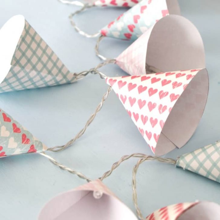 Awesome papercraft lamp design for home décor - getfuncraft.com